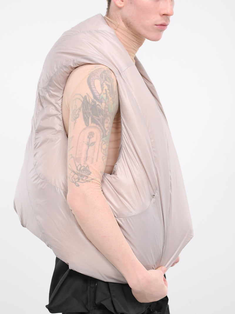 Izzy Du for Men FW23 | H.LORENZO - Los Angeles